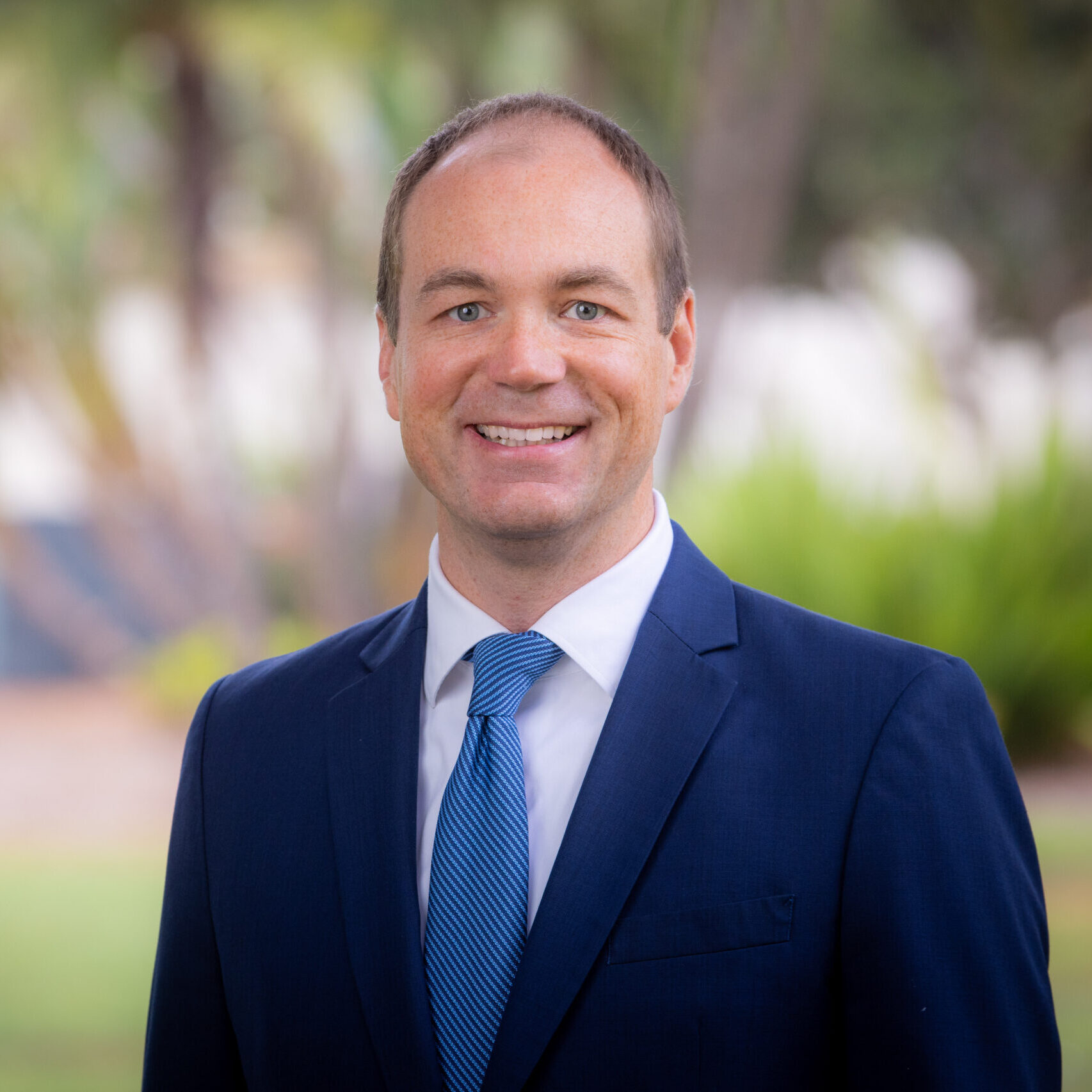 Civil Litigation Attorney, Andrew M. Cox - Mullen & Henzell - Law Firm ...